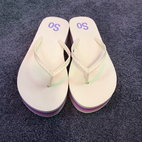 SO | Shoes | Platform Fit Like A Size 9 So Flip Flops | Poshmark